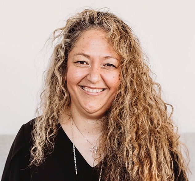 Liliana Baylon - Synergetic Play Therapy Institute